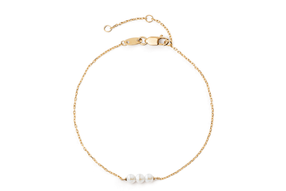 Threaded Pearl Bracelet